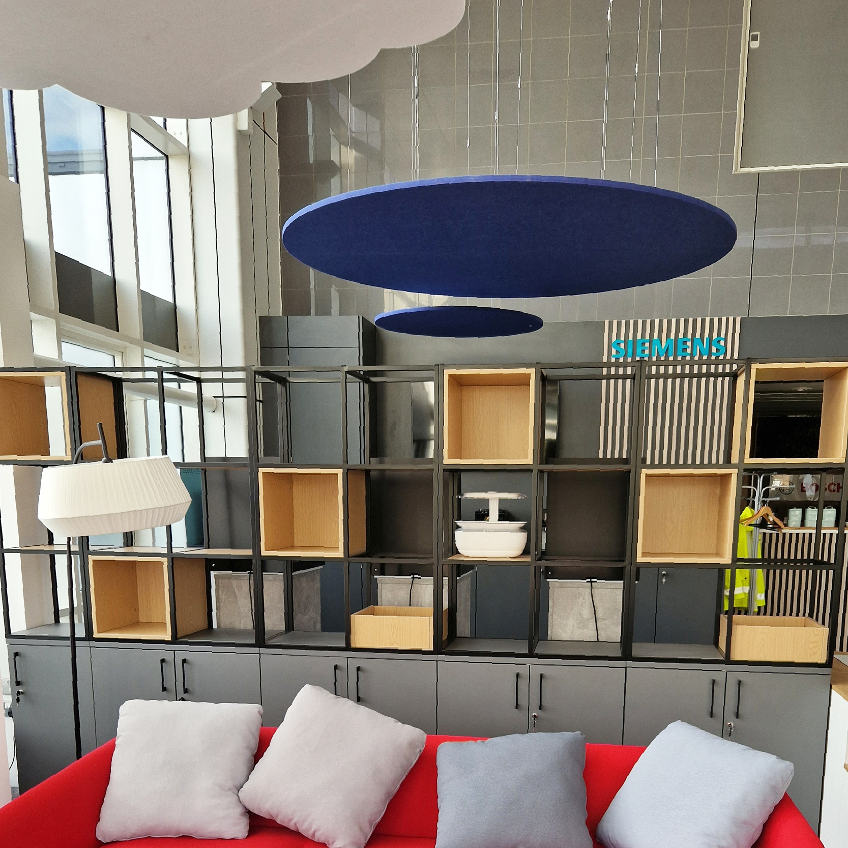 Retail Showroom Interior Design Milton Keynes - Interior Options